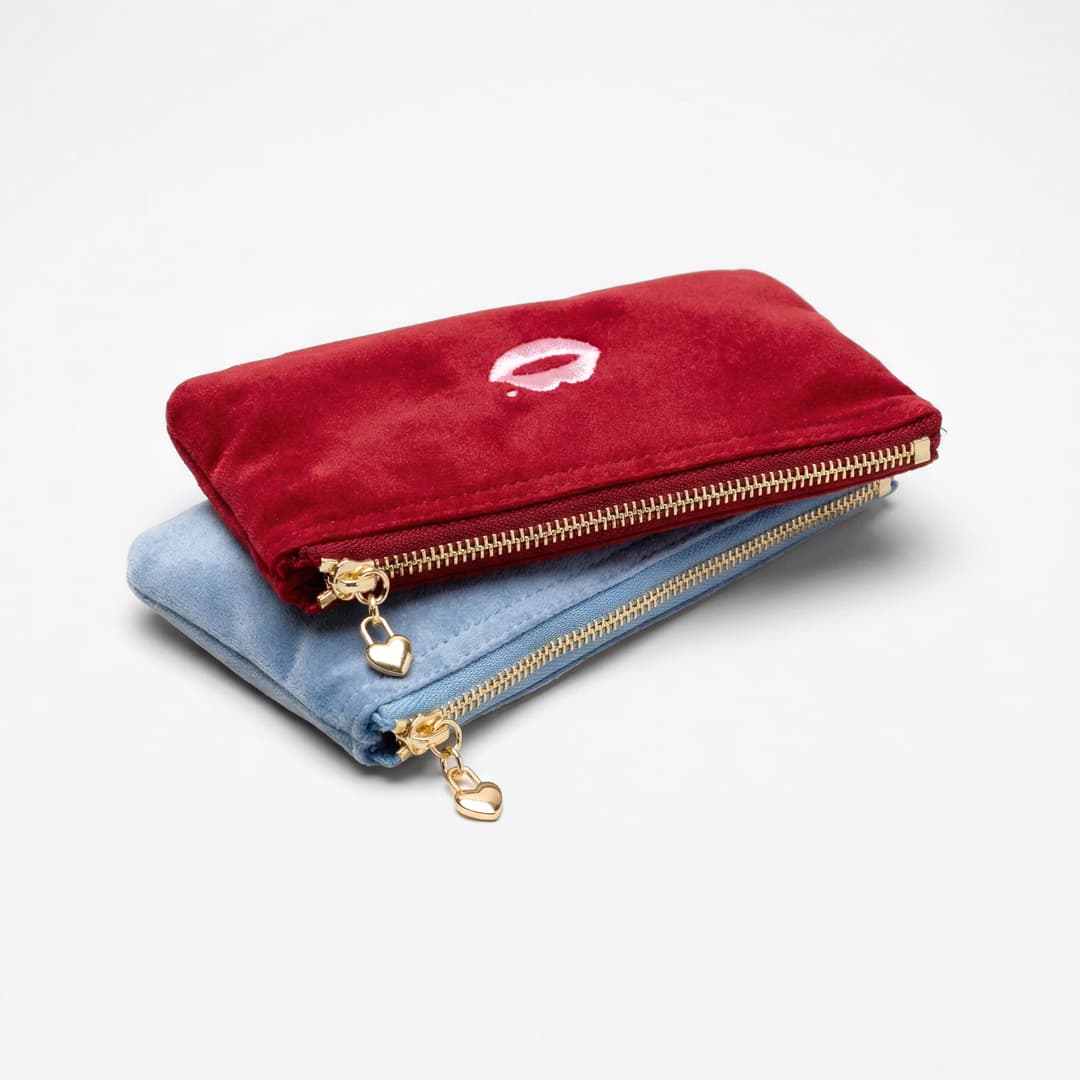 Collections – Pout Pouch